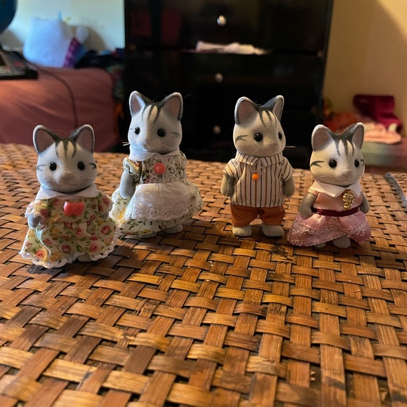calico critters | Toys | Calico Critters Grey Fisher Cat Family ...